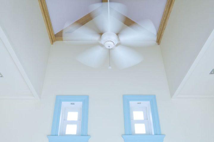 What Is a Good CFM For a Ceiling Fan? - IndoorClime